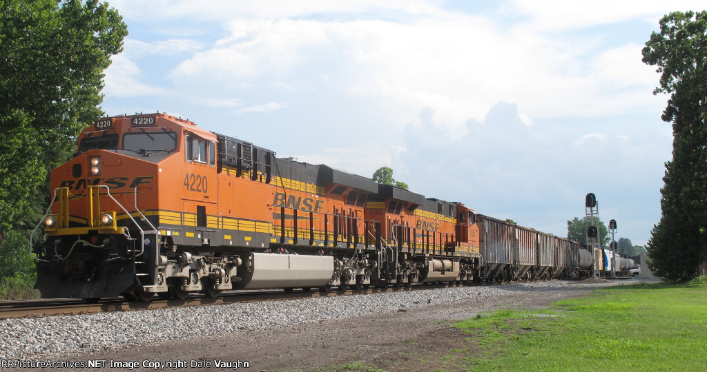 BNSF 4220